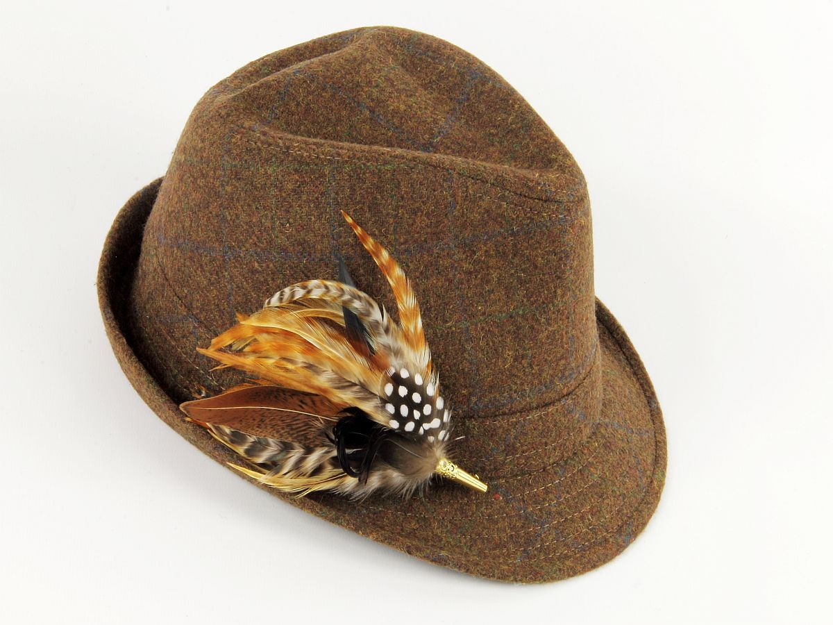Country Trilby hat with feather brooch design
