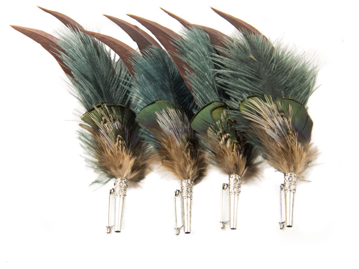 A striking traditional style country feather brooch